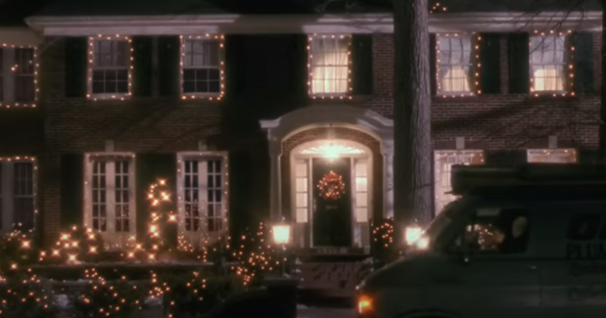 Google’s Home Alone recreation: toasting an alcohol-free beverage to ...