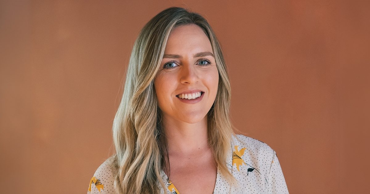 Maybelline's giant tube lashes: does it matter if it was real or not ...