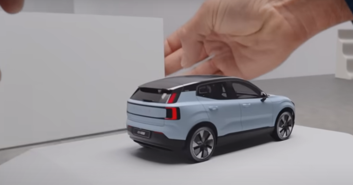 'The Unboxing': A seamless short film featuring Volvo's smallest SUV ...
